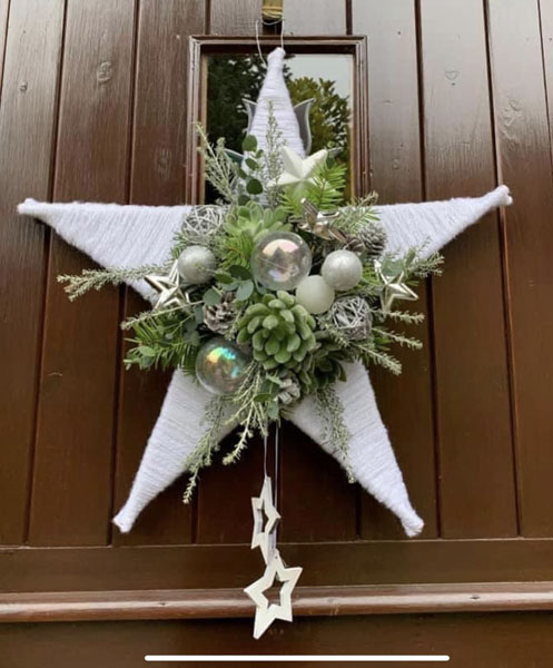Festive Favourites: Wreaths - Flora Magazine